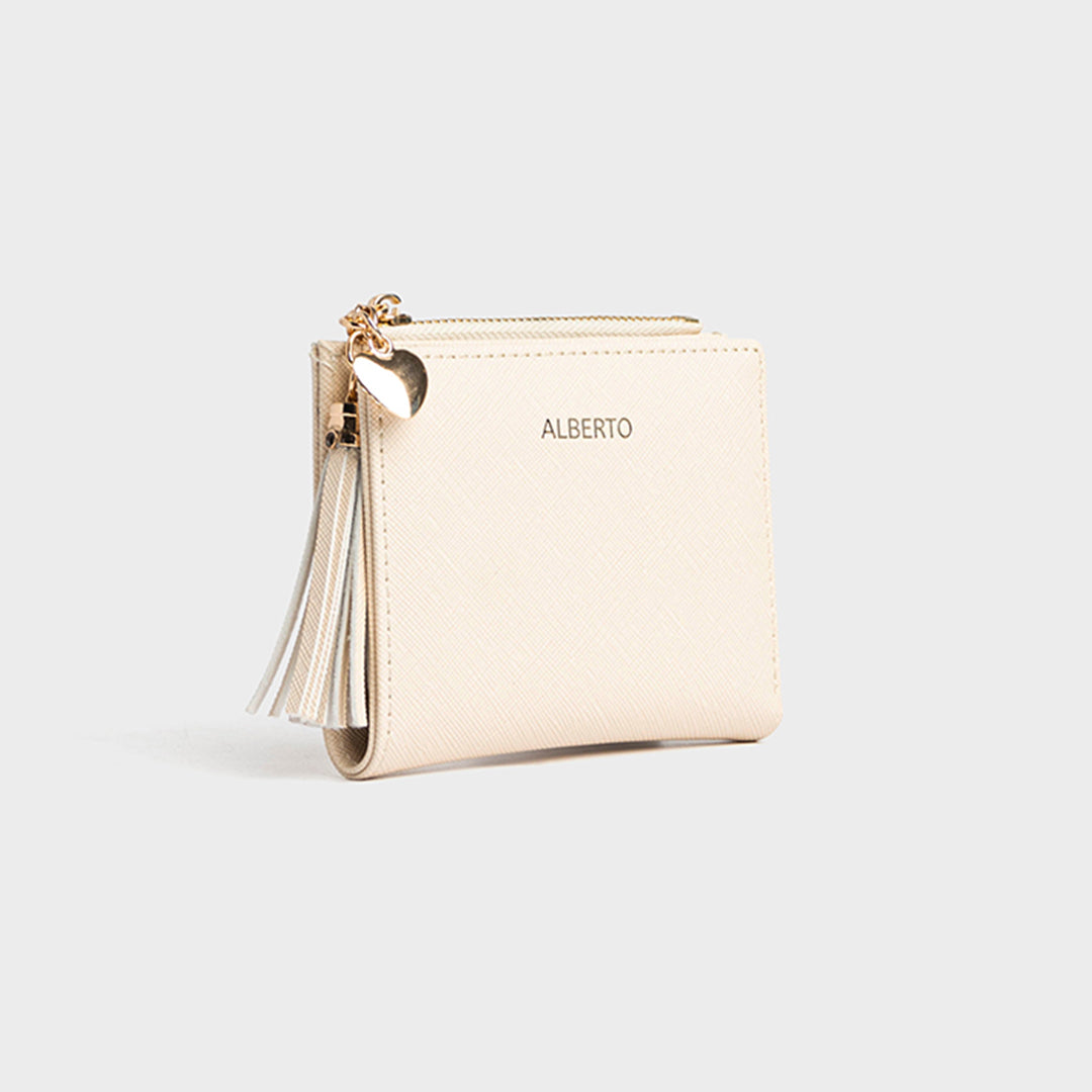 WOMAN – ALBERTO
